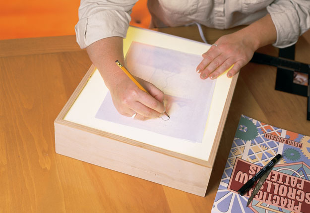Build a tracing box – Canadian Home Workshop